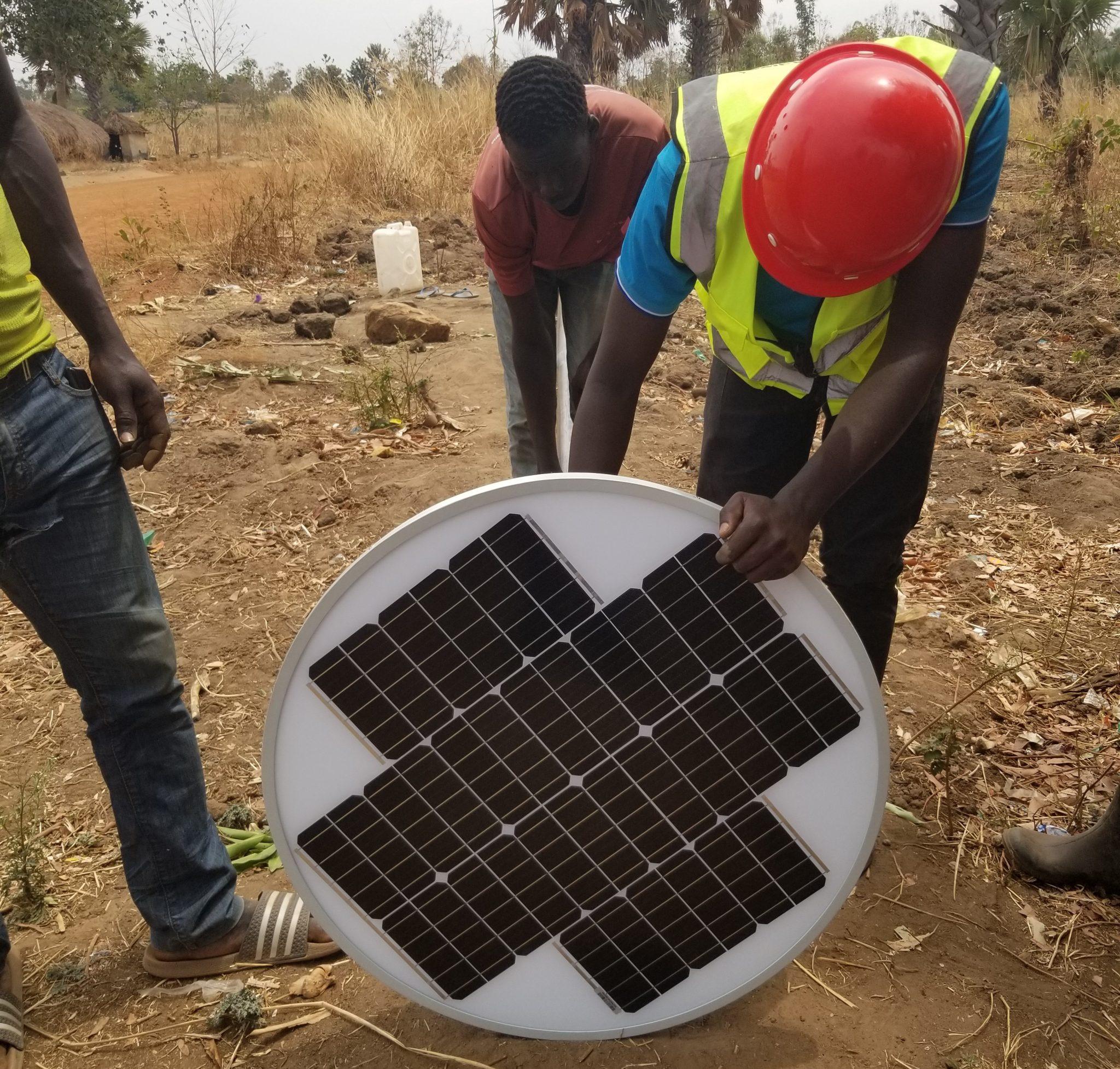 Installation of solar garden lights and charging booths in Waju Village ...